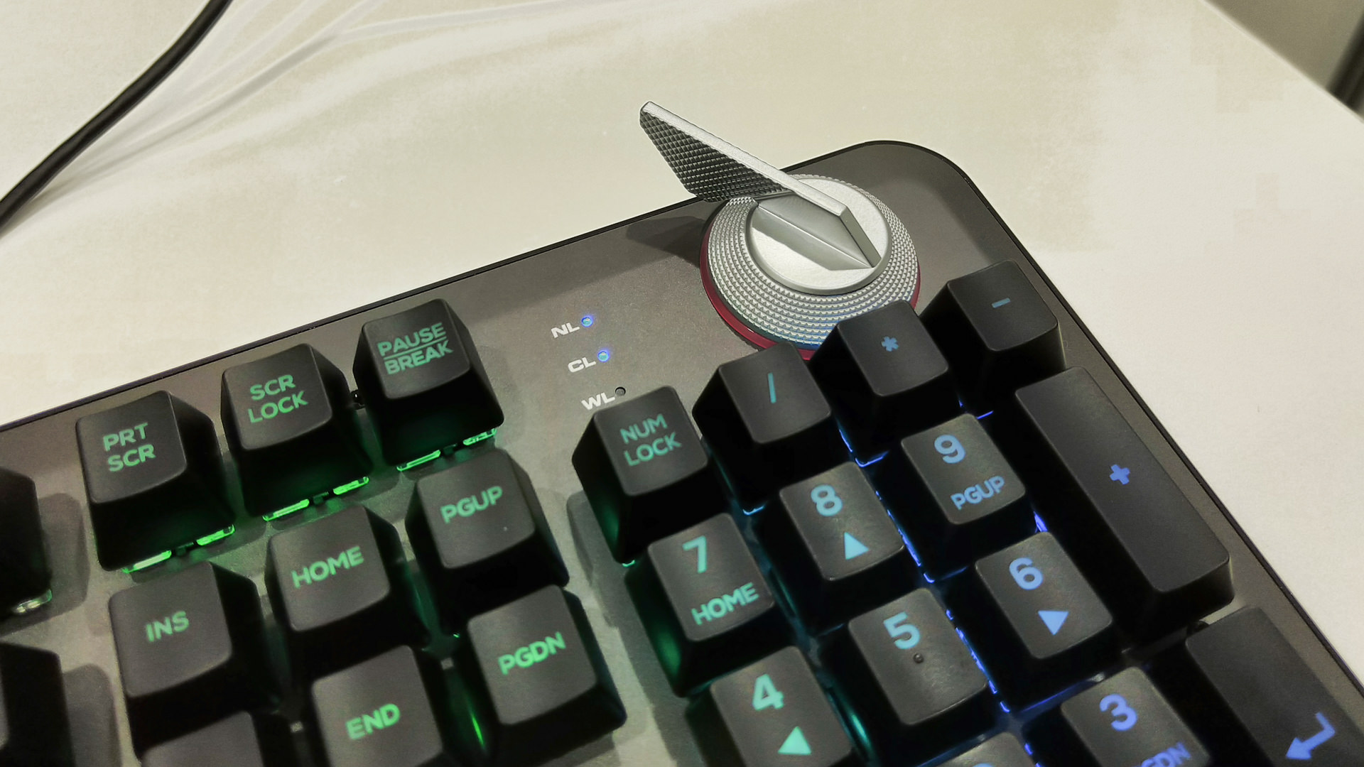 Qpad MK-95 is the First keyboard with switchable switches!